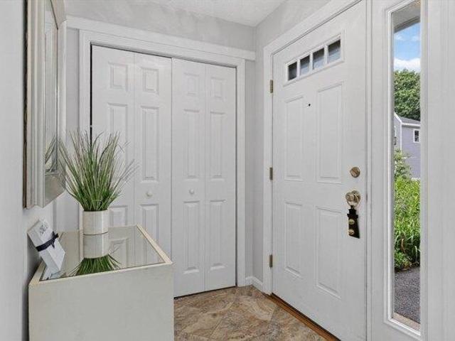 condo with 2 bedroom, Hingham MA ES105189815