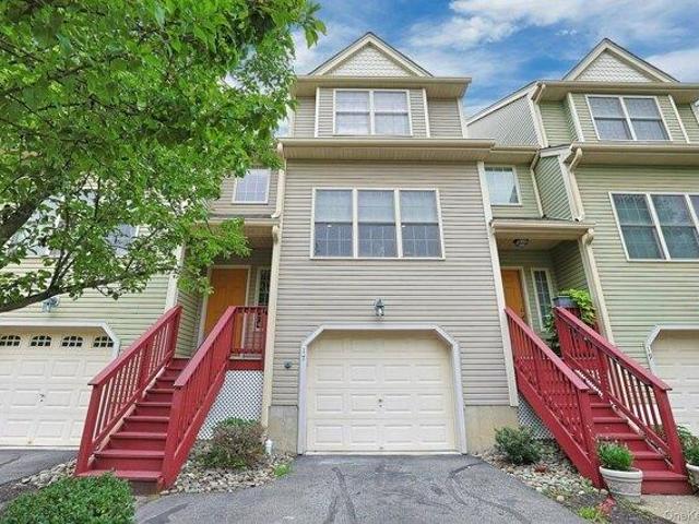 condo with 2 bedroom, Highland Falls NY ES105206546