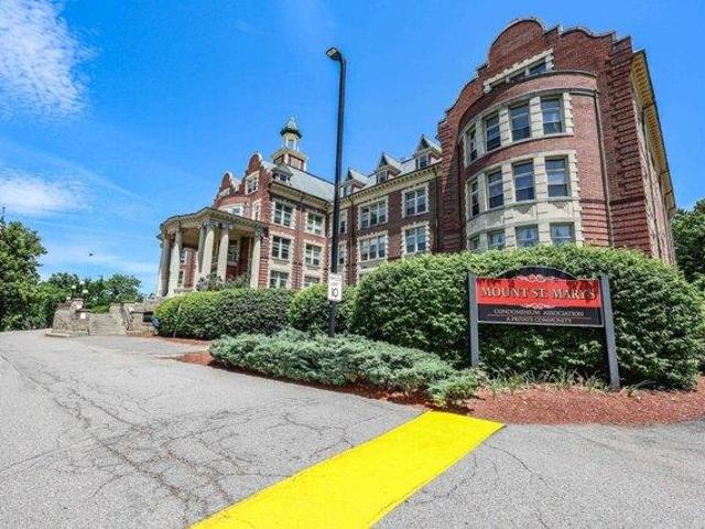 condo with 2 bedroom, Hooksett NH ES103930972