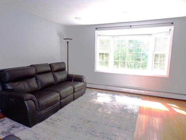 condo with 2 bedroom, Hooksett NH ES105108428
