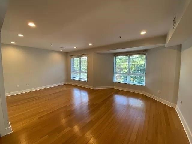 condo with 2 bedroom, Hoboken NJ DLS102345676