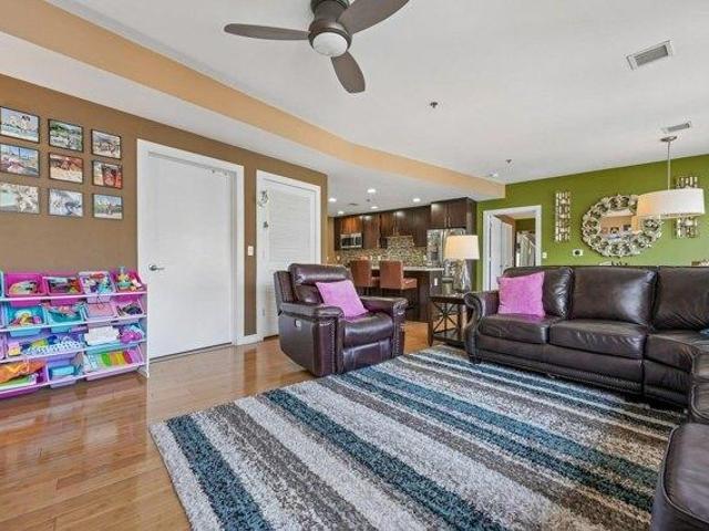 condo with 2 bedroom, Hoboken NJ DLS102475680