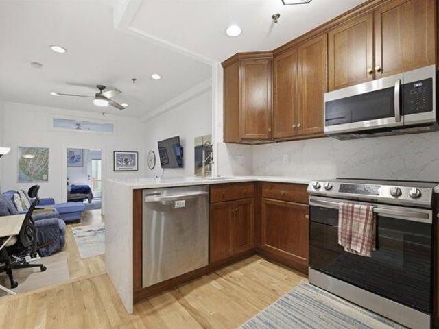 condo with 2 bedroom, Hoboken NJ DS104189354