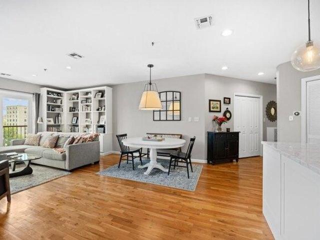 condo with 2 bedroom, Hoboken NJ DS104265712