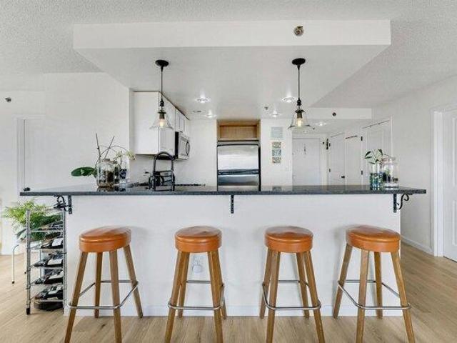 condo with 2 bedroom, Hoboken NJ DS104295981