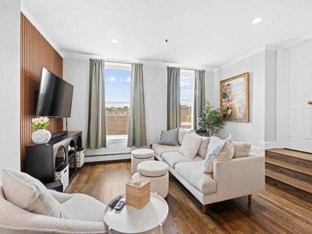 condo with 2 bedroom, Hoboken NJ DS104481165