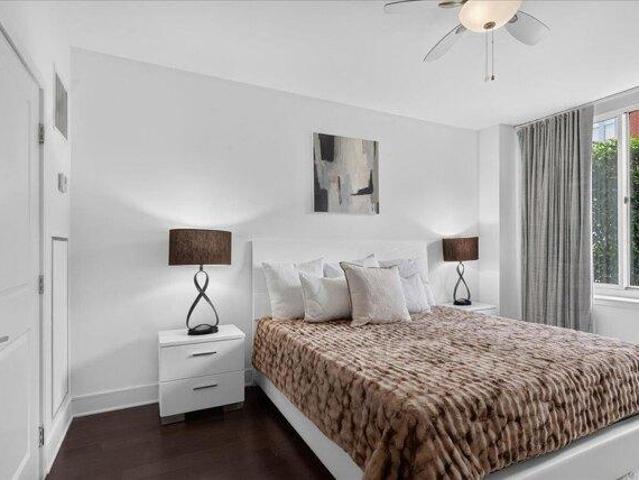 condo with 2 bedroom, Hoboken NJ ES104232995