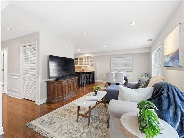 condo with 2 bedroom, Hoboken NJ ES104807352