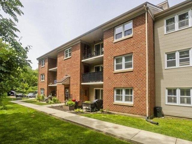 condo with 2 bedroom, Holyoke MA DS103774267