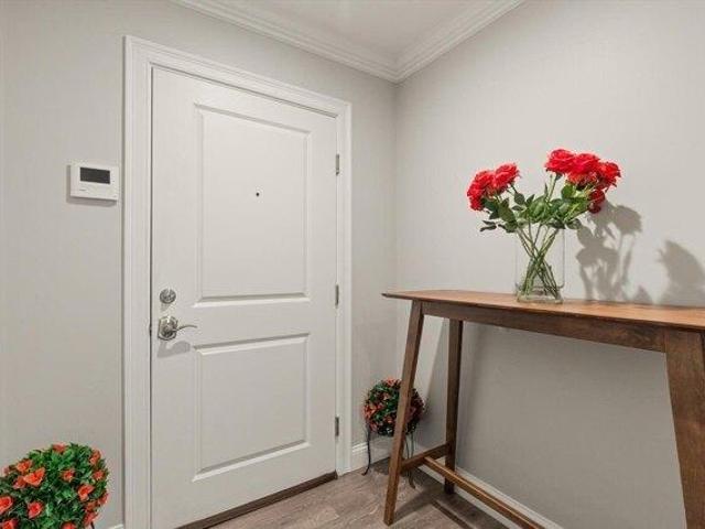 condo with 2 bedroom, Holbrook MA DS102671175