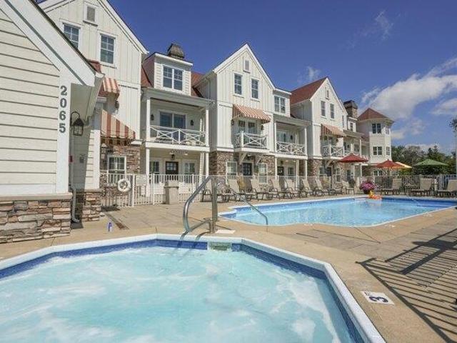 condo with 2 bedroom, Holland MI DLS89622842