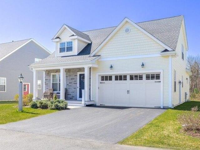 condo with 2 bedroom, Holliston MA ES103162363