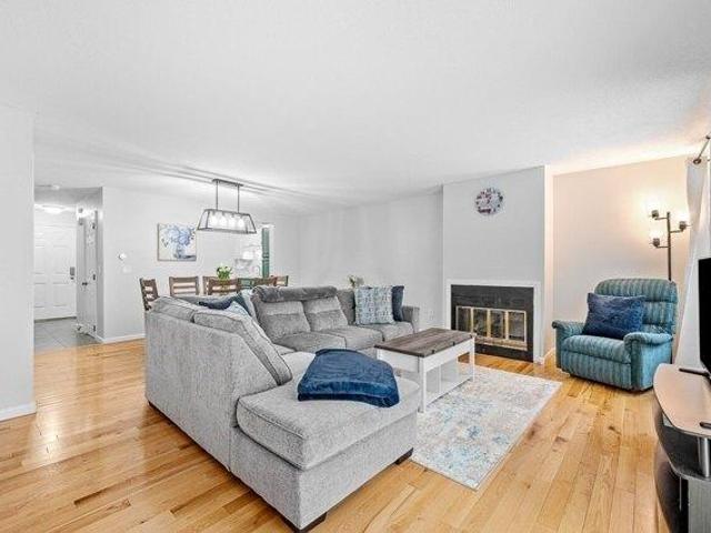 condo with 2 bedroom, Hopedale MA DS102708299