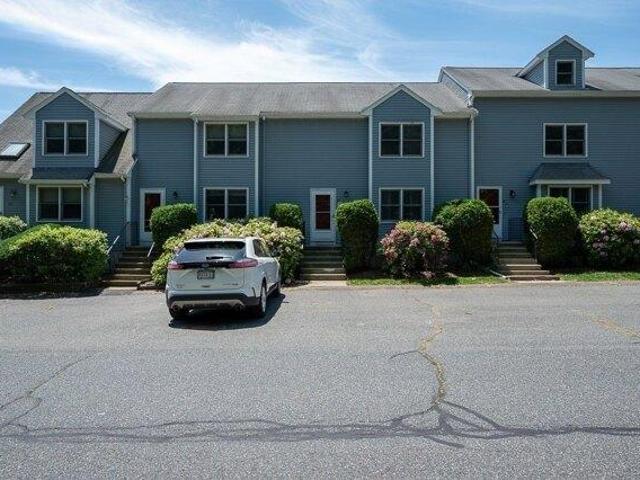 condo with 2 bedroom, Hopkinton MA DS103126233