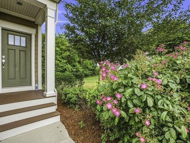 condo with 2 bedroom, Hopkinton MA DS103248204