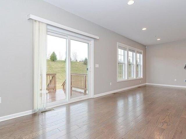 condo with 2 bedroom, Hopkinton MA ES104807558