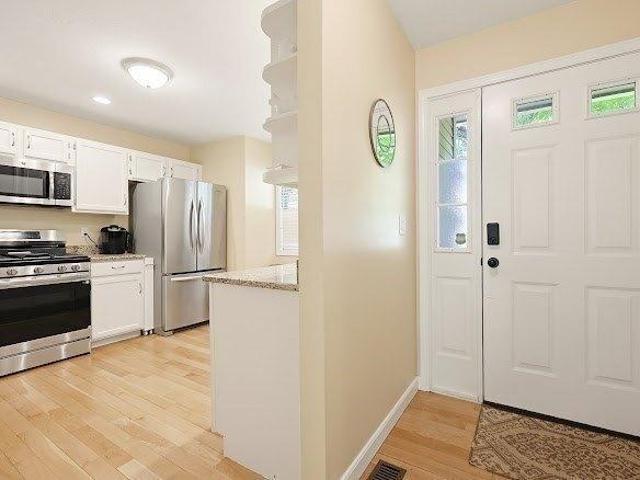 condo with 2 bedroom, Hopkinton MA ES104809345