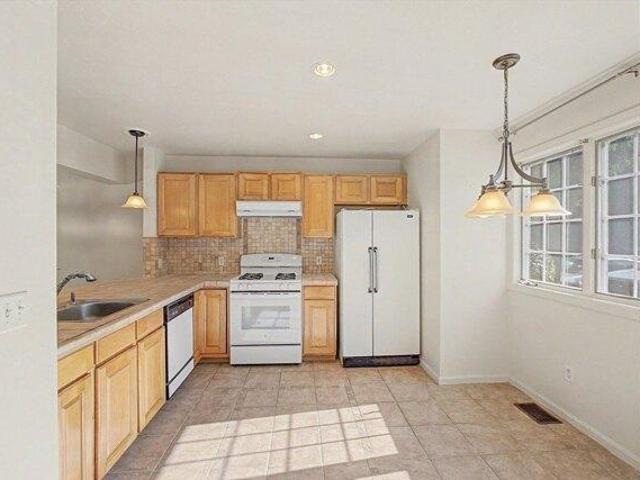condo with 2 bedroom, Hopkinton MA ES104946935
