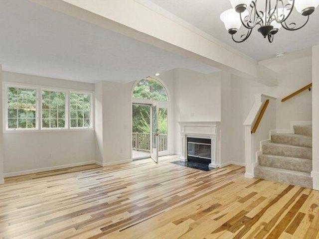condo with 2 bedroom, Hopkinton MA ES105192374