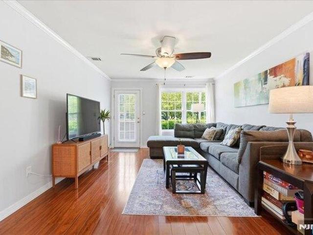 condo with 2 bedroom, Howell NJ DLS102585815