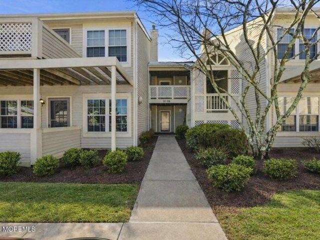 condo with 2 bedroom, Howell NJ DS102029254