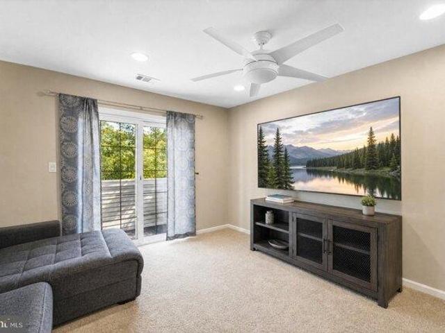 condo with 2 bedroom, Howell NJ ES104441402