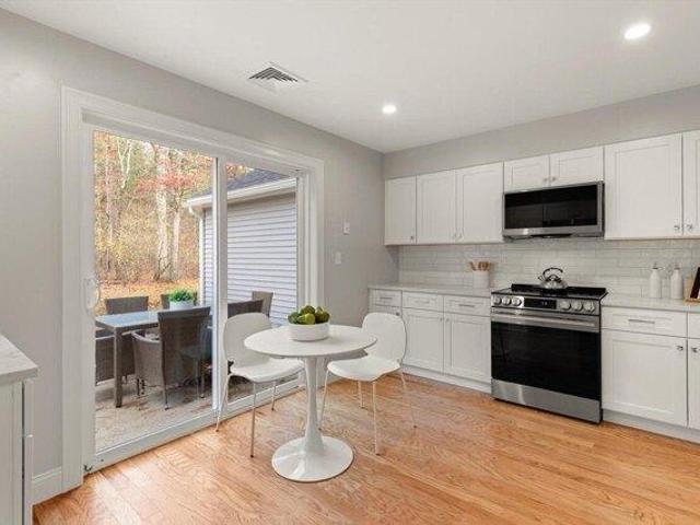 condo with 2 bedroom, Hudson MA DLS102798747
