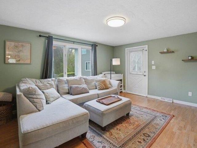 condo with 2 bedroom, Hudson MA DS102531484