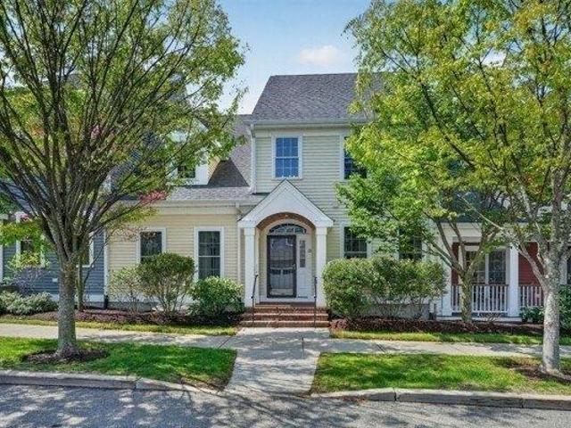 condo with 2 bedroom, Hudson MA DS102154764