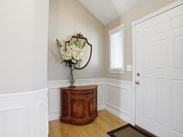 condo with 2 bedroom, Hudson MA ES103159433