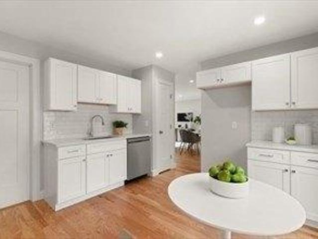 condo with 2 bedroom, Hudson MA ES103220278