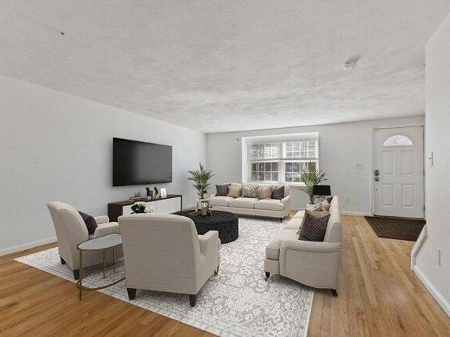 condo with 2 bedroom, Hudson MA ES105083138
