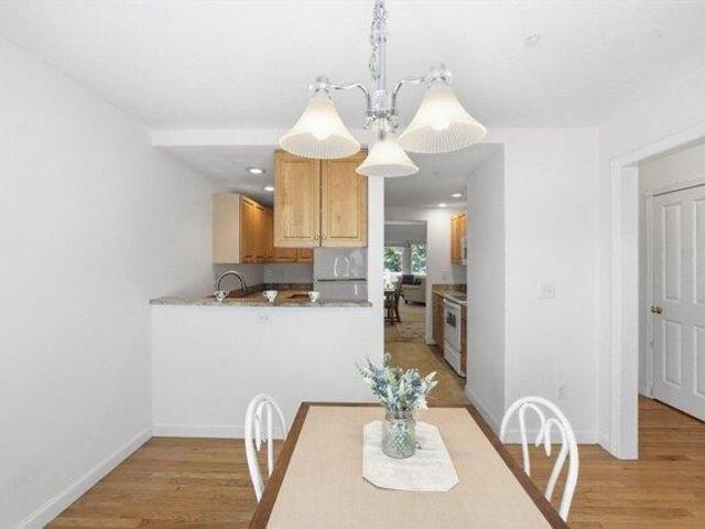 condo with 2 bedroom, Hudson MA ES105233538