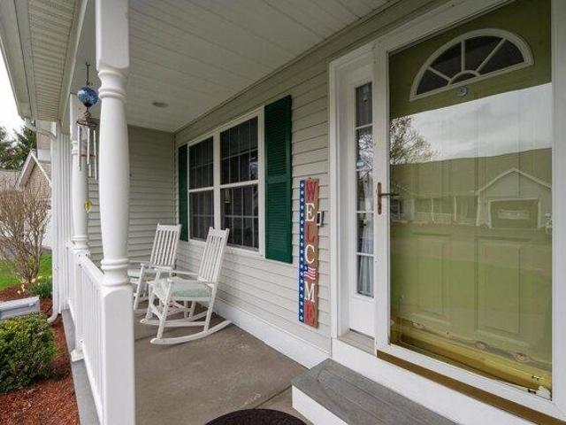 condo with 2 bedroom, Hudson NH DS102372677