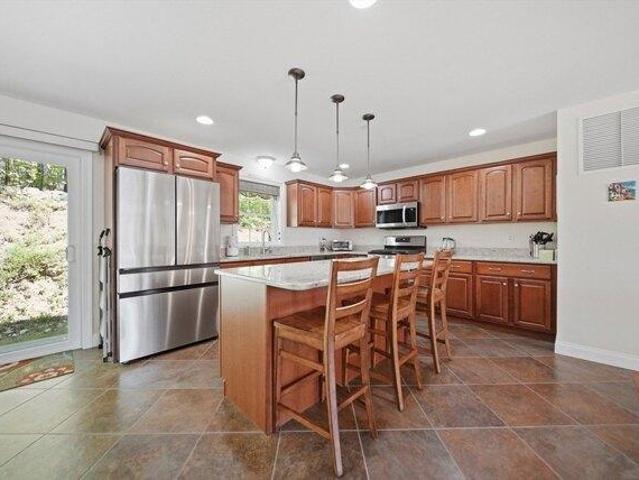 condo with 2 bedroom, Hudson NH DS104191736
