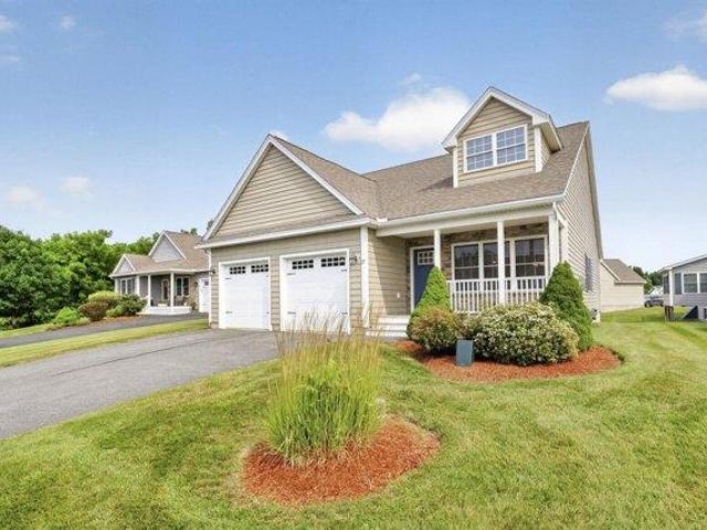 condo with 2 bedroom, Hudson NH DS104234980