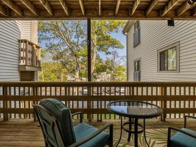condo with 2 bedroom, Hyannis MA DS104266585
