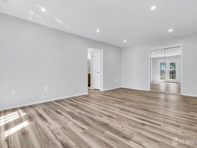 condo with 2 bedroom, Iselin NJ ES102825642