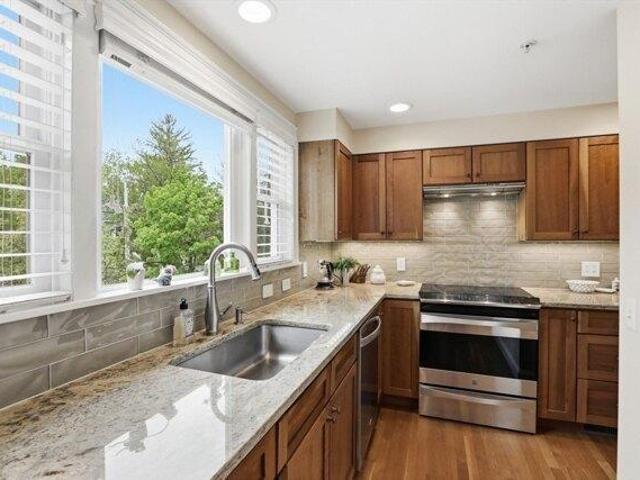 condo with 2 bedroom, Ipswich MA DS103497430