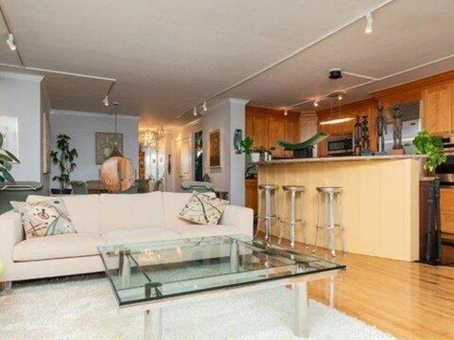 condo with 2 bedroom, Jamaica Plain MA ES103588004