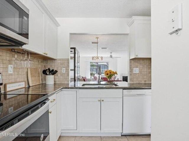 condo with 2 bedroom, Jacksonville FL ES104898954