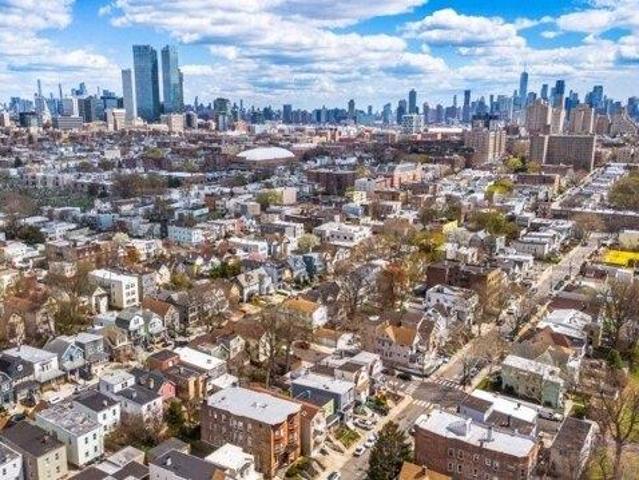 condo with 2 bedroom, Jersey City NJ DLS101603280