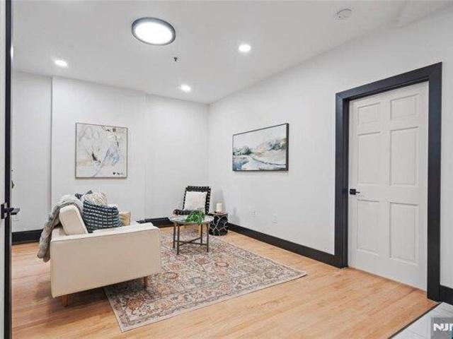 condo with 2 bedroom, Jersey City NJ DLS101705667