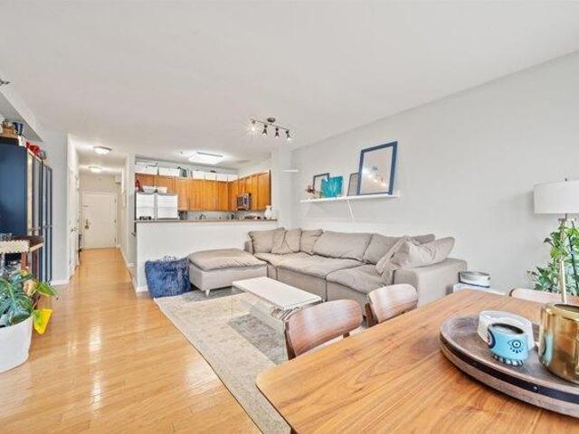 condo with 2 bedroom, Jersey City NJ DLS101781492