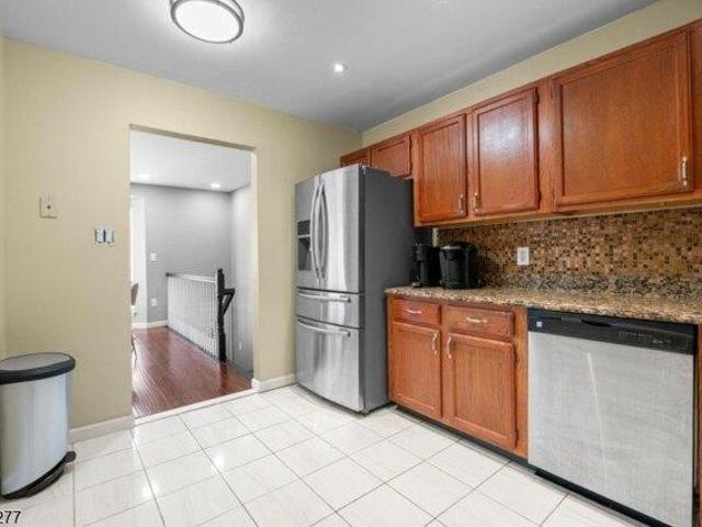 condo with 2 bedroom, Jersey City NJ DLS101799860