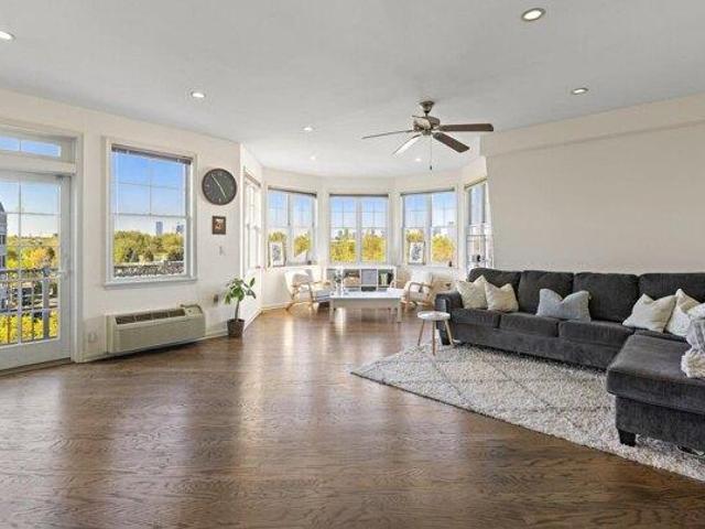 condo with 2 bedroom, Jersey City NJ DS102258228