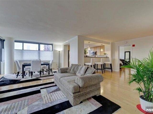 condo with 2 bedroom, Jersey City NJ DS102281740