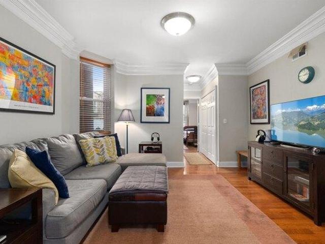 condo with 2 bedroom, Jersey City NJ DS102584057