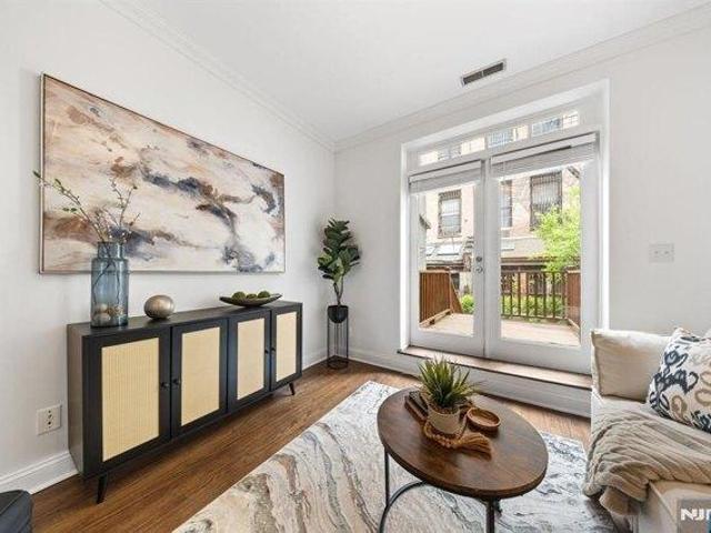 condo with 2 bedroom, Jersey City NJ DS102761337