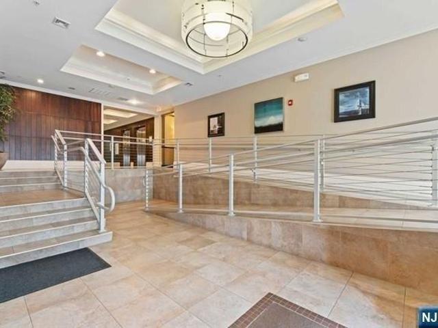 condo with 2 bedroom, Jersey City NJ DS102762163